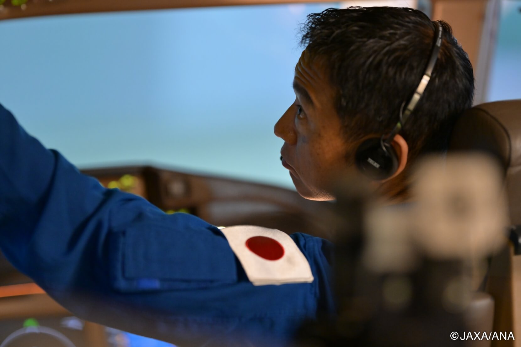 宇宙飛行士候補者は、なぜANA教官も驚く進化を遂げられたのか｜三菱電機 DSPACE